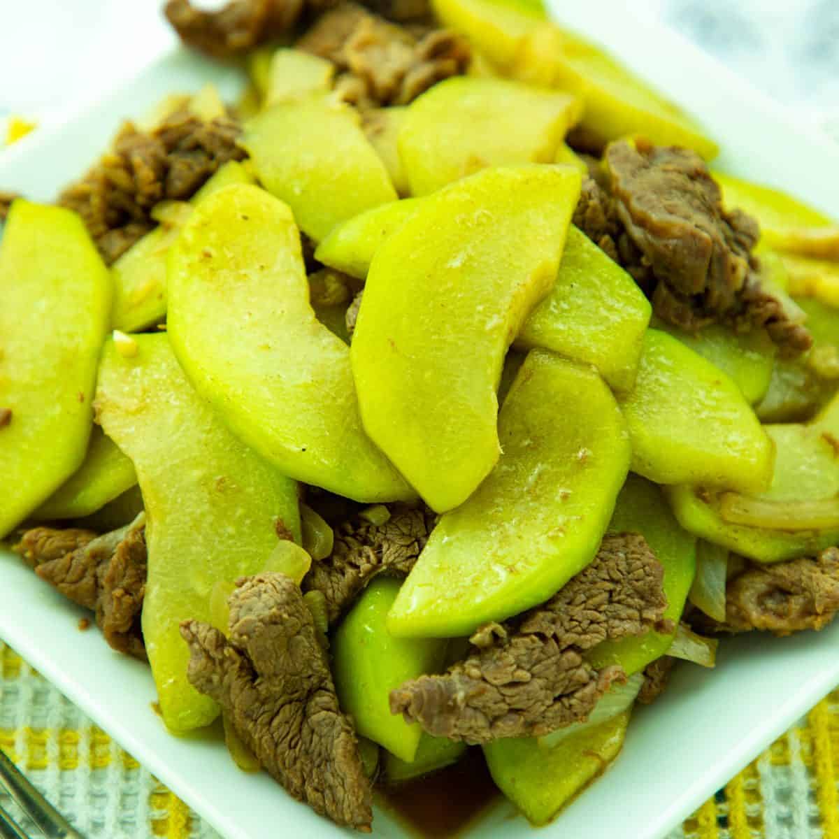 Sautéed Beef and Chayote Squash (Ginisang Sayote at Baka)