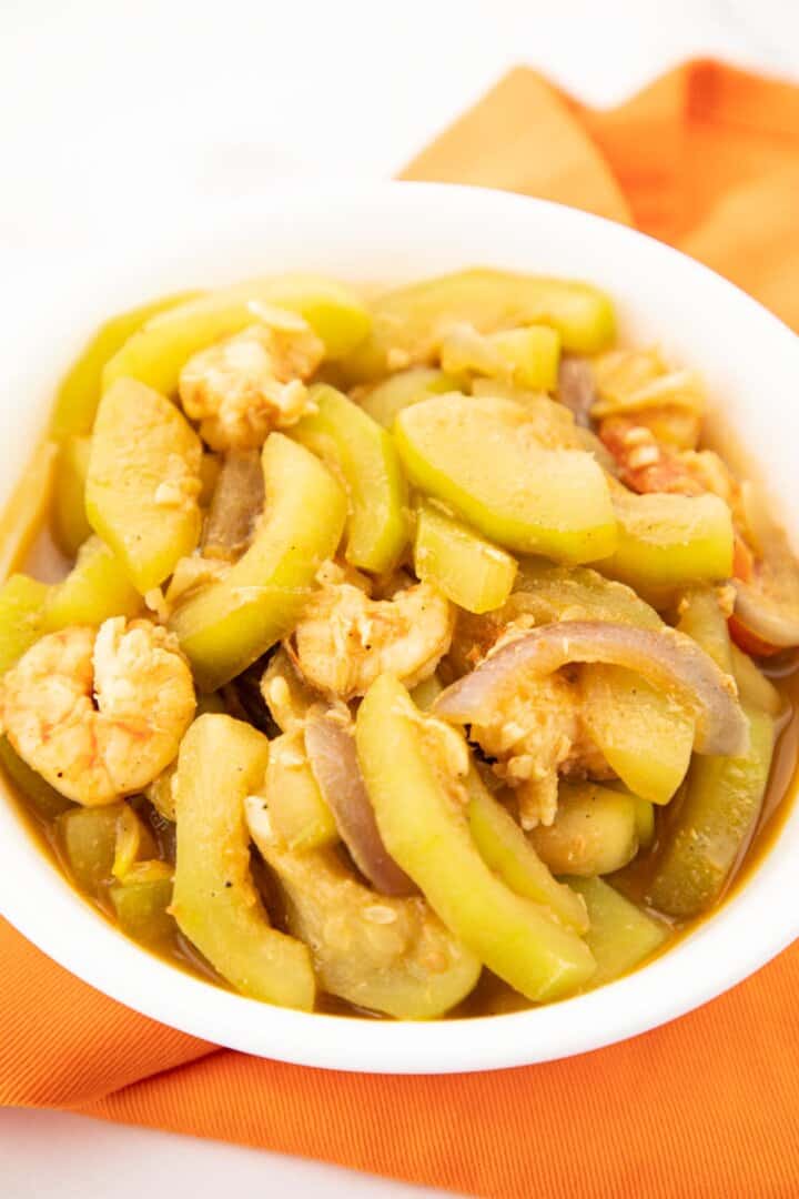 Ginisang Upo (Sautéed Opo Squash with Shrimp) - Seaside Recipes